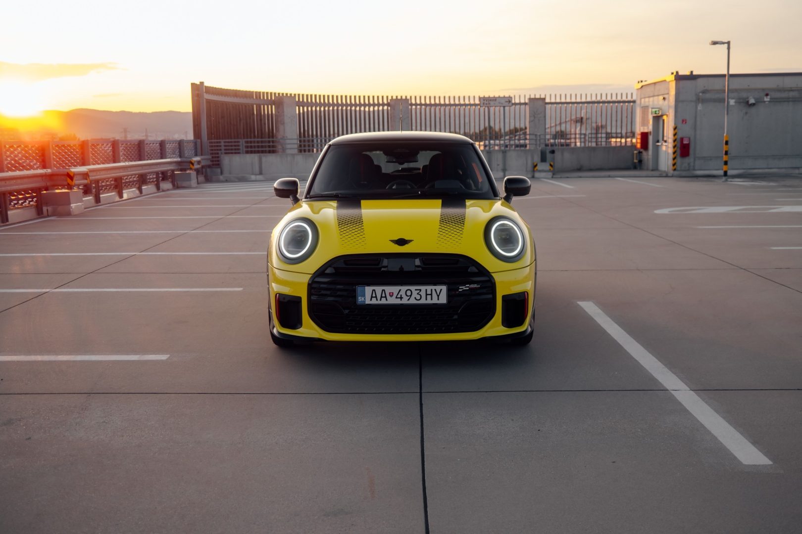 Mini JCW F66 - nagripovaná motokára | PodlahaNews.sk
